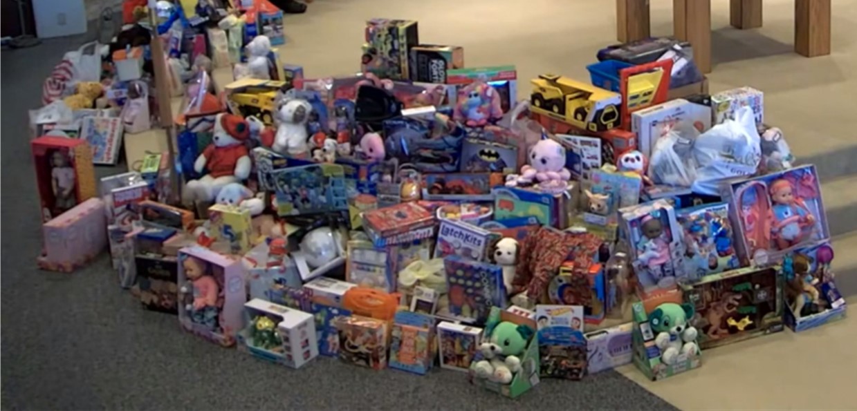 SAVE THE DATE (AND YOUR PRESENTS)