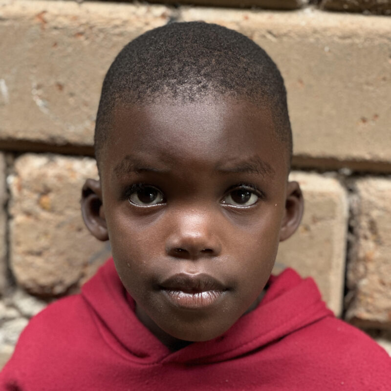 Simia Birungi | Amari